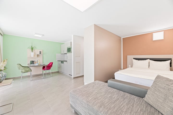 Modern 1-room-apartment - Stuttgart