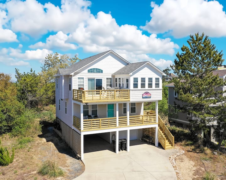 Flyin' High On Bay Drive - Kitty Hawk, NC