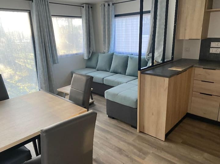 Nouveau Mh 3ch Tv 108cm Lv Ll Clim Dans Camping 4* - Lit-et-Mixe