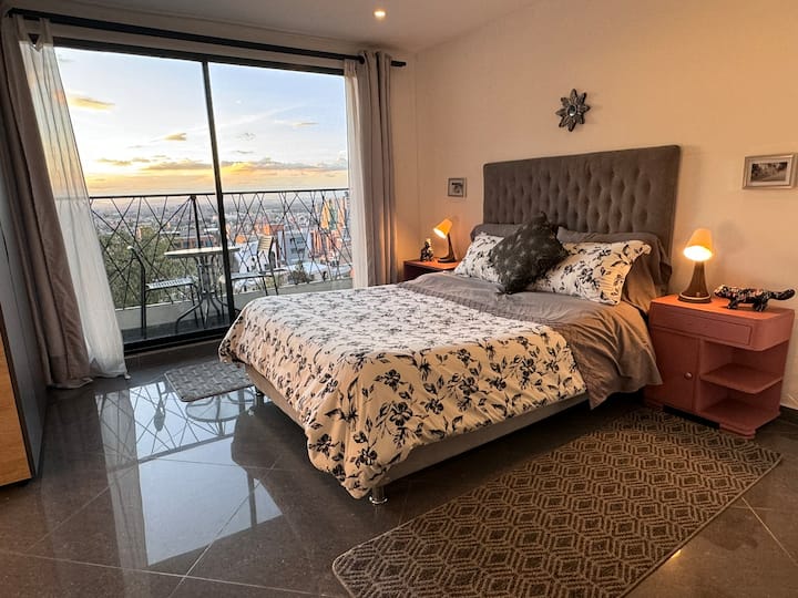 Fantastic View, Great Space, Trendy Chapinero Alto - Bogotá