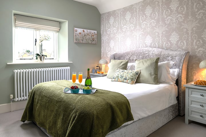 Luxury Cottage Bourton, Dog Friendly, Parking, Gdn - Stow-on-the-Wold