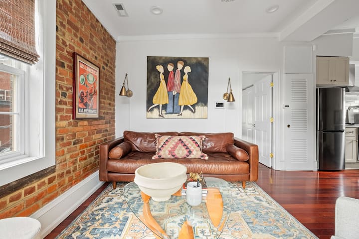 Interior Designer’s City Apartment - Richmond, VA