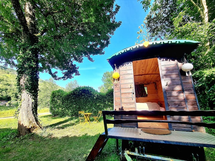 Roulotte : Petit Nid Douillet - Lot