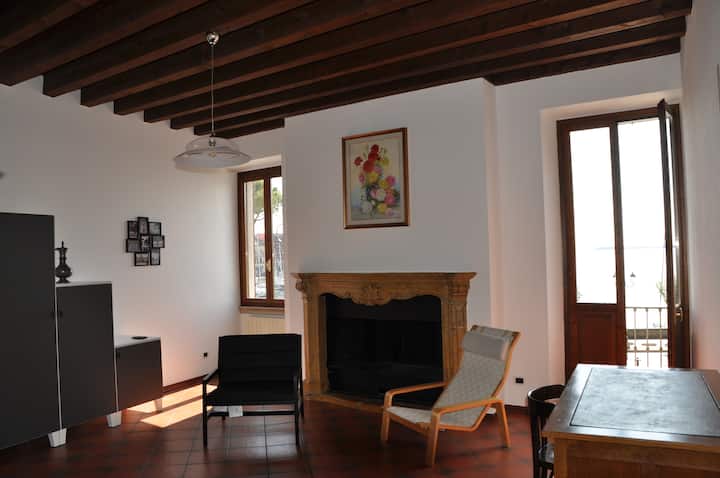 Front Lake Apartment "Le Volte" - Toscolano-Maderno