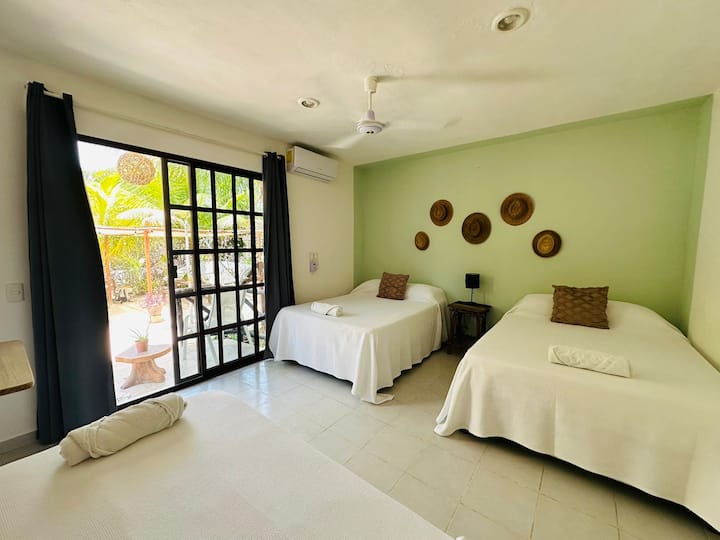 Sirenas Caribbean Room 2 - Holbox