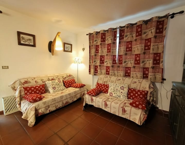 La Maison Des Guides à 500mt Des Pistes à Dolonne - Courmayeur
