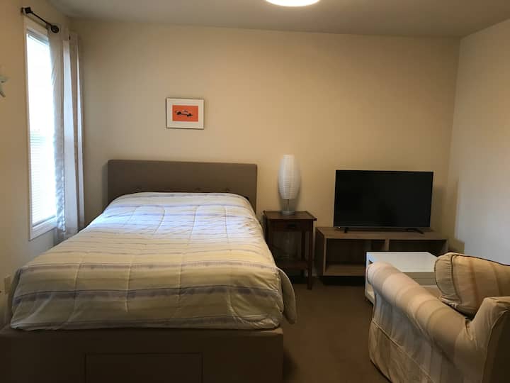 Beautiful Studio Near Ocean Beach - San Francisco, CA