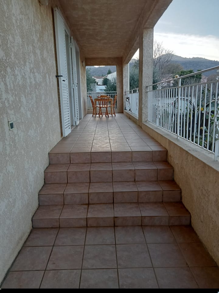 *Bas De Villa 75m2 Calme à 5km Mer& 20kmbastia - Corse