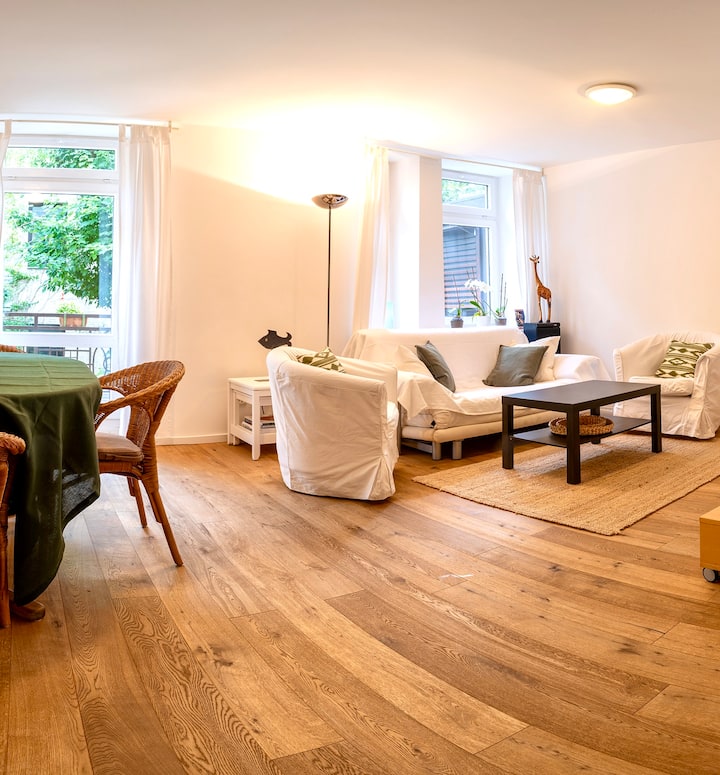 Stilvolle Altbauwohnung In Schwabing - München