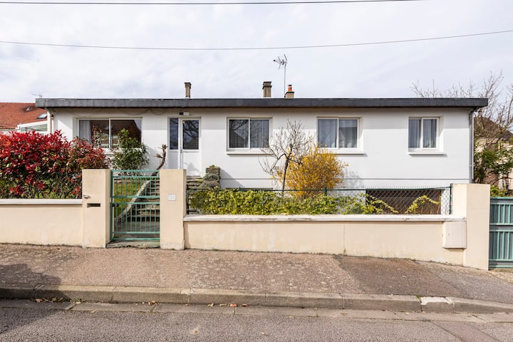 Maison Familiale Avec Jardin Dans Quartier Calme - Sotteville-lès-Rouen