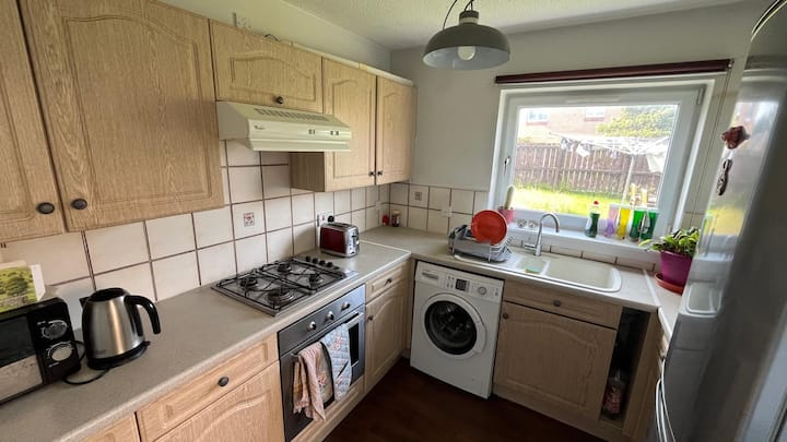 Double Room In Kirkcaldy, Fife (1 Of 2 Available) - Kirkcaldy