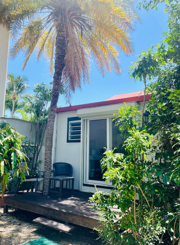 F2 Attenant à Villa "Coloniale" Vallée Des Colons - New Caledonia