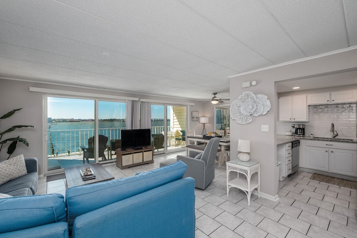 Condo On The Bay With Amazing Waterfront Views (B) - Ocean City, MD