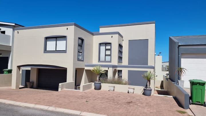 The Views - Langebaan