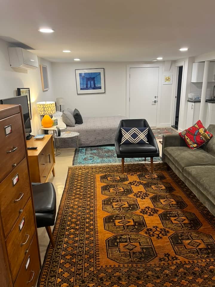 Private Pristine Studio In Brooklyn - New York