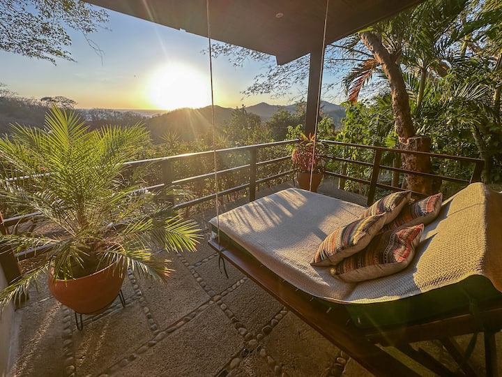 Boho Chic Jungle Villa With Ocean View - Nicaragua