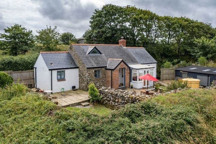 Cosy Cottage In A Magical Location - Fishguard