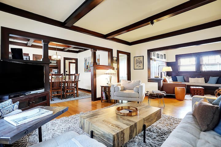 Cozy Bungalow / Butler, Broad Ripple & Fairgrounds - Indianapolis, IN