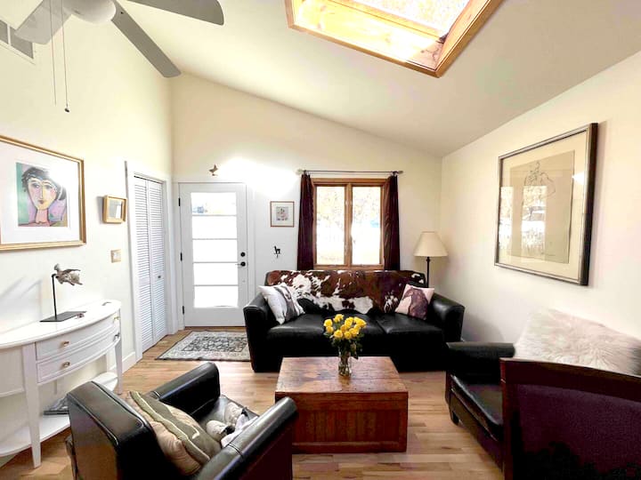 Bluff Street Bungalow - Boulder, CO
