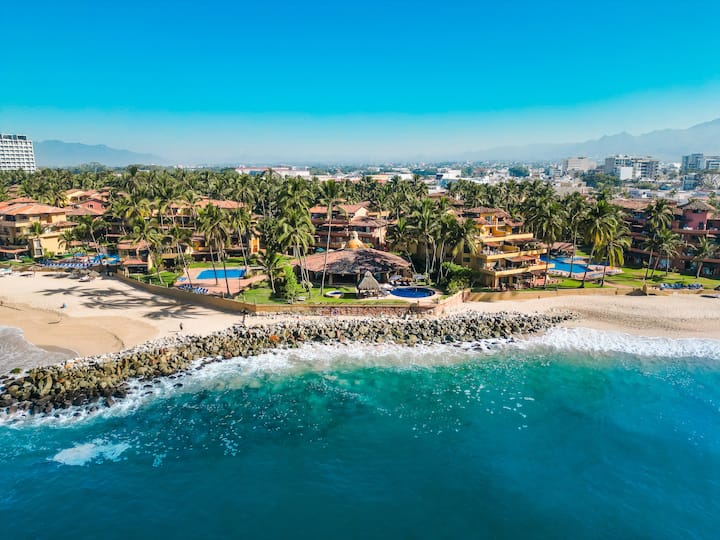 Beachfront Villa 6br 7ba Slp 20 Chef & Manager - Puerto Vallarta