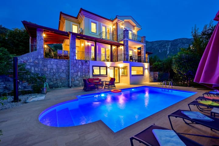 5+1 Holiday Villa In ÖLüdeniz For Large Families - Ölüdeniz