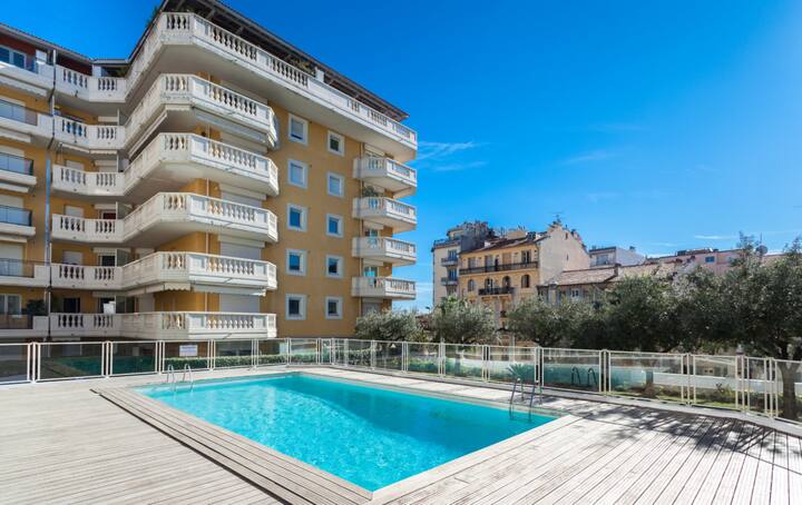 Magnifique Appartement Avec Terrasse Et Piscine - Nizza