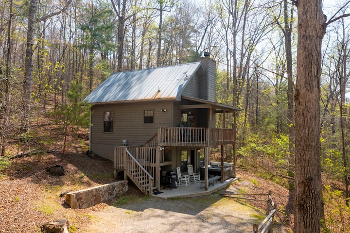Dancing Creek At Paradise Hills Winery Resort