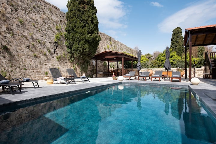 Top 12 Luxury Villas In Rhodes, Greece - Updated 2024 | Trip101