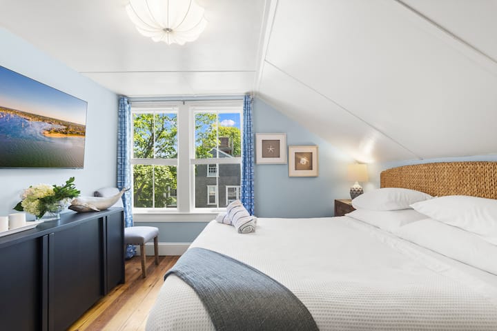 Miacomet - Carlisle House - Nantucket, MA