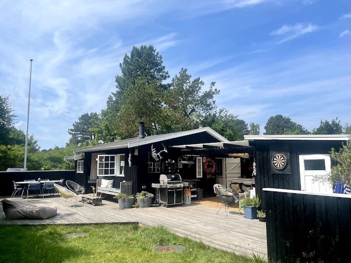 Authentic Summer Cabin Sleeps 6 Close To The Beach - Denmark