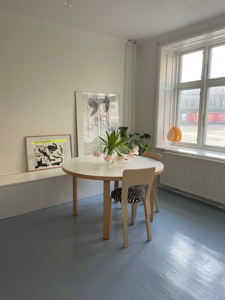 Very Light, Cosy And Central Nørrebro Apartment - Copenhague