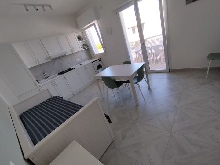 Bilocale Miramare 22 Ristrutturato Vista Mare - Cesenatico