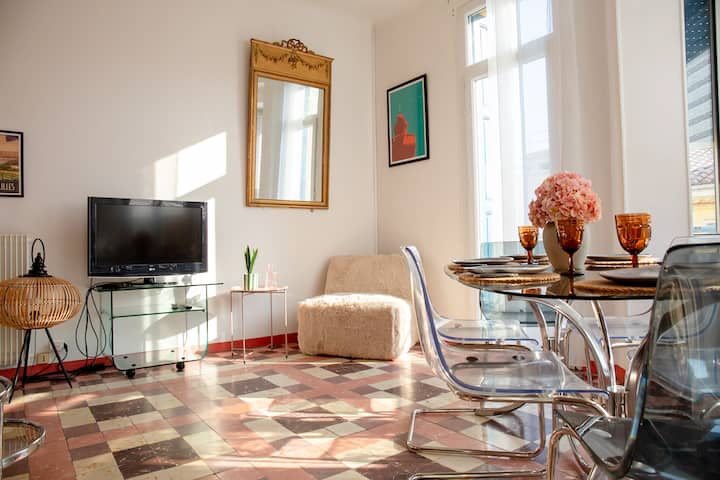 Ideally Located, Bright And Spacious Apartment - Perpignan