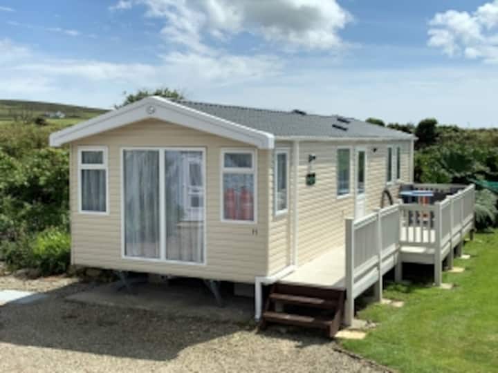 Atlantique  5 Berth Holiday Home - Porthcurno