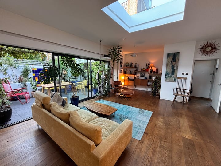 Architect-designed Family Home, Central Crouch End - London