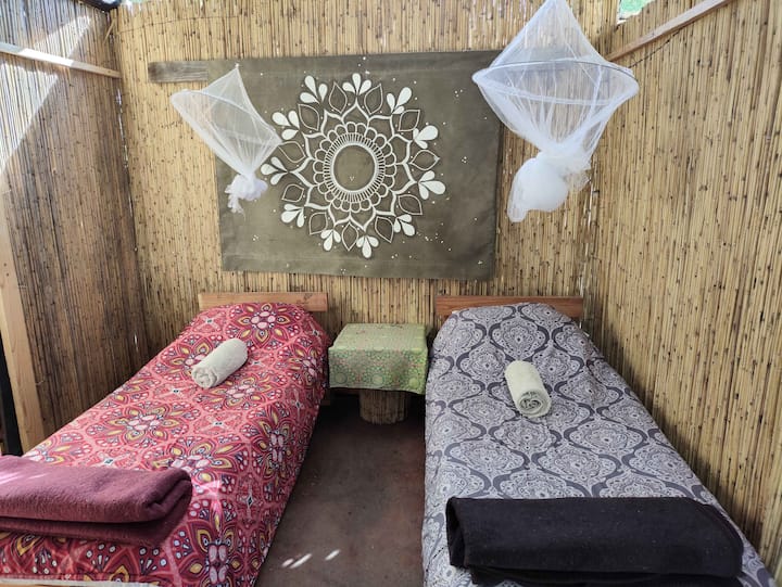 Mandala Chalet - Eselbe Camp, Nata - Botswana