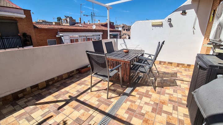 Huge Terrace, 10 Minutes From Subway, Peaceful - Pozuelo de Alarcón