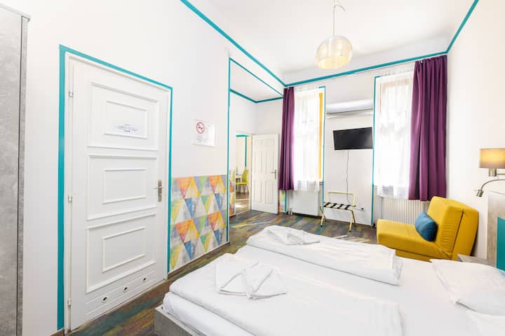 Amber Terrace Medium Studios - Budapest