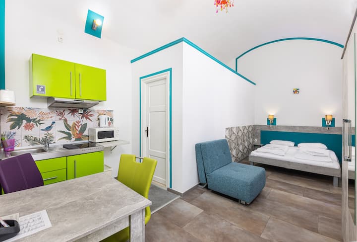 Amber Gardenview Medium Studios - Budapest