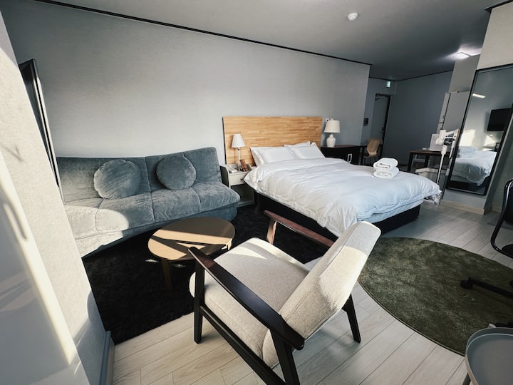 우평203, [청량리역 7분] 38㎡ 넓은 단독 스튜디오 · 장기숙박/교환학생 추천 - Seoul