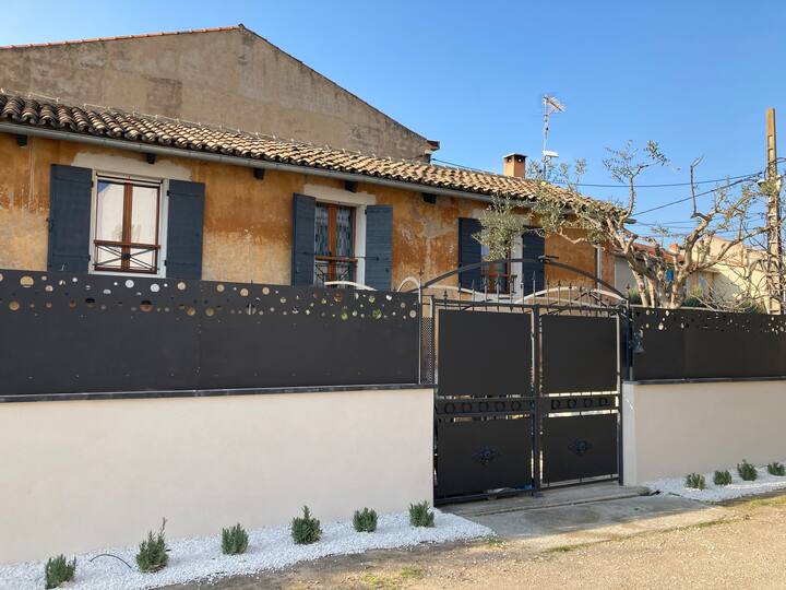 Mas De Charme Aux Portes Du Luberon - Cavaillon