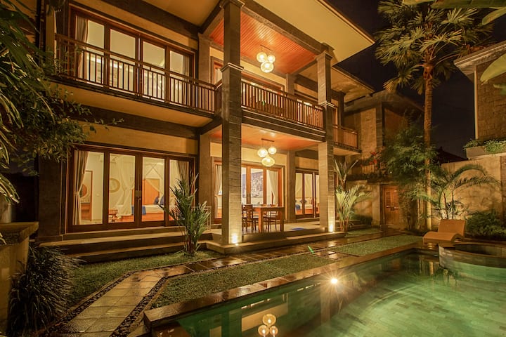 4 Bedroom Villa Private Pool - Ubud