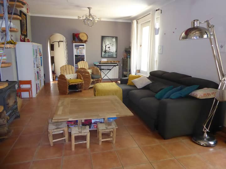 Location Villa Familiale Avec Jardin De 2000m2 - Le Thor