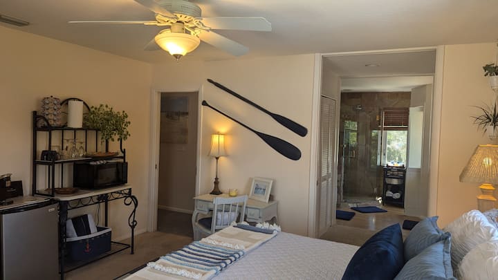 Manatee Manor
 -One Block To Historic Downtown - Indialantic, FL