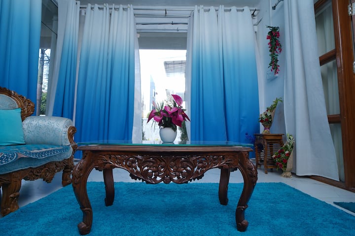 Ragade's Swarajya Luxury Homestay - Aurangabad
