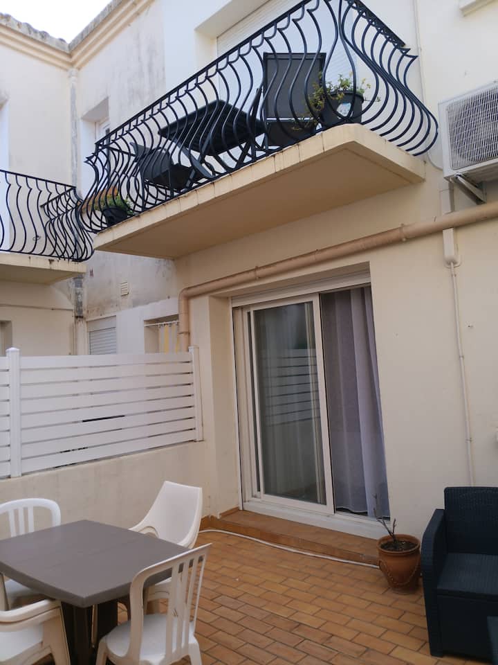 Studio Balcon Place Parking Local Cure Vacanciers - Balaruc-les-Bains