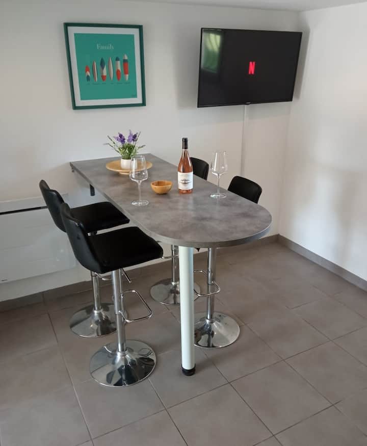 Logement En Rez De Maison - Anglet