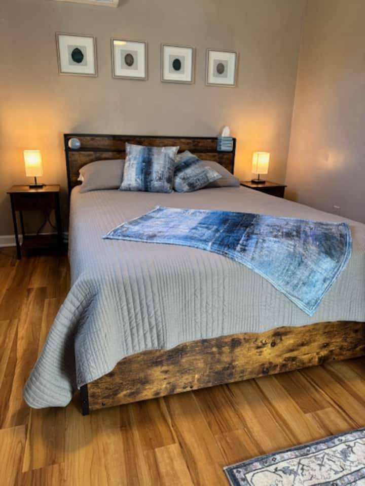 The Cozy Getaway A Golf Course Retreat - Statesville, NC