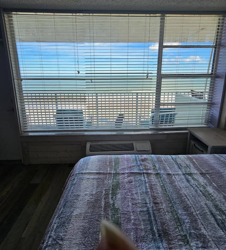 Daytona Beach Ocean Front Escape - Daytona Beach, FL