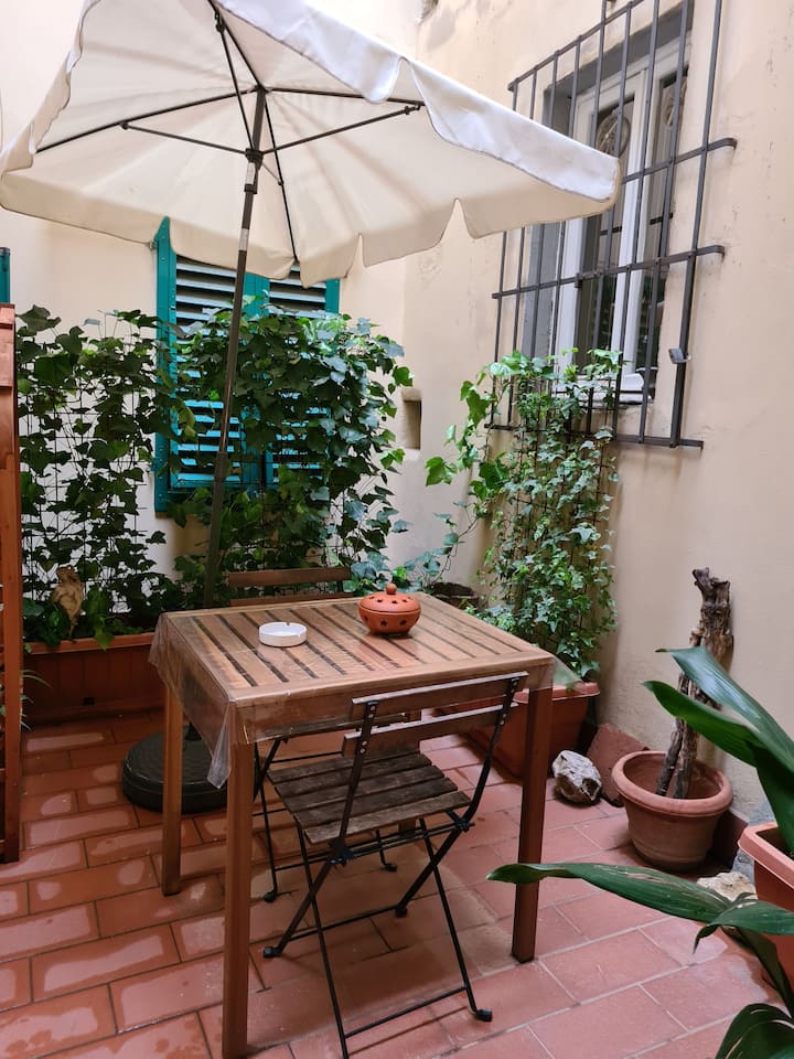 Green Chic Flat In Centre, Near The Train Station - Florence